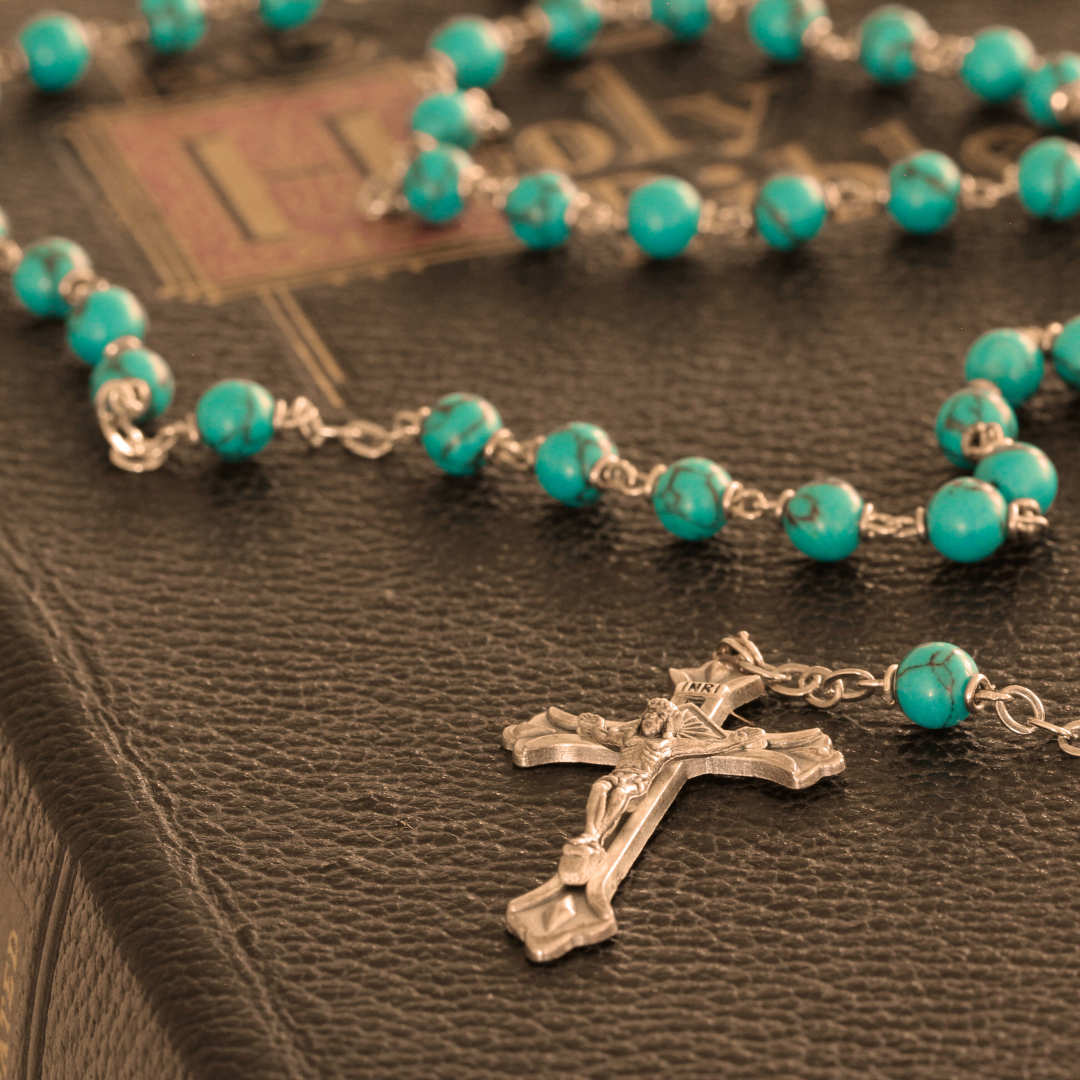 7 Ways to Engage Your Mind and Heart While Praying the Rosary